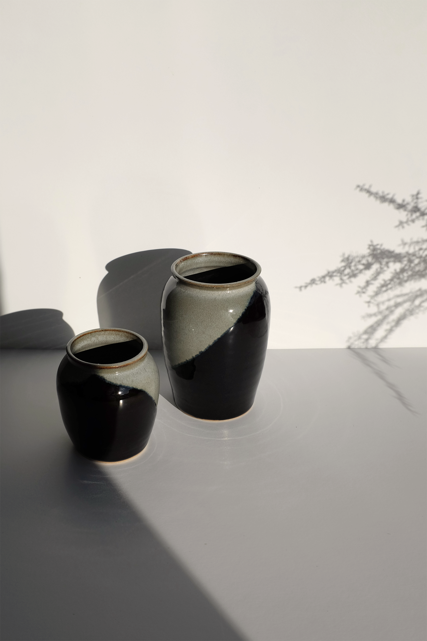 Layered vases (Pair) – ES Ceramics